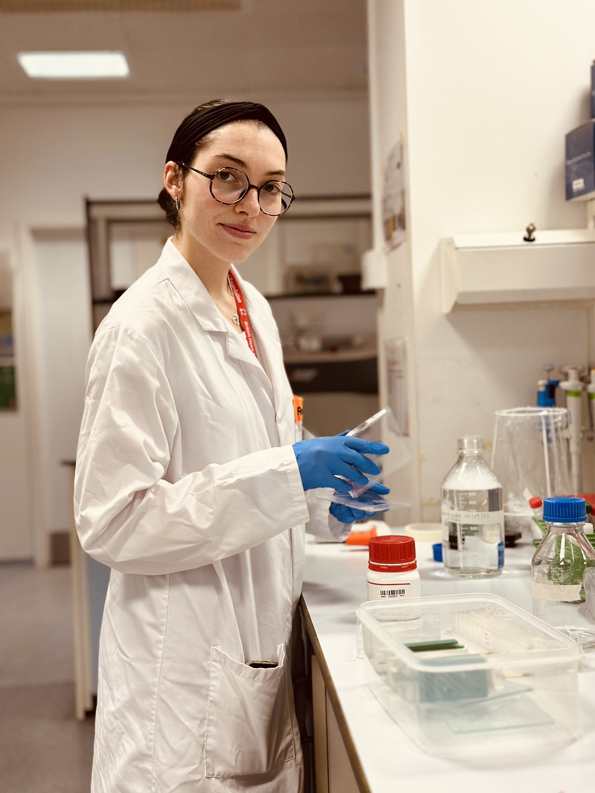 Advantages of attending a conference during the last year of a STEM PhD ...